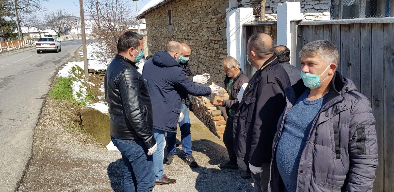 Klokot: Ministarstvo za zajednice i povratak obezbedilo humanitarne ...