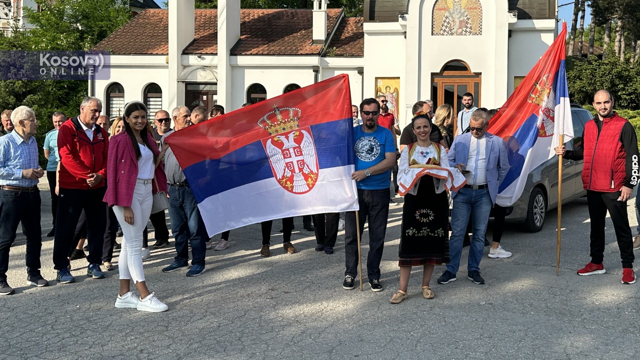 Srbi iz Leposavića i Severne Mitrovice stigli do Čačka - Kosovo Online