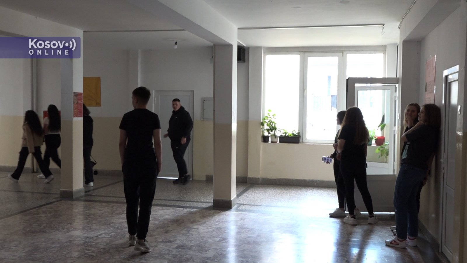 (Foto) Srednja škola Nikola Tesla u Leposaviću nudi brojne pogodnosti ...