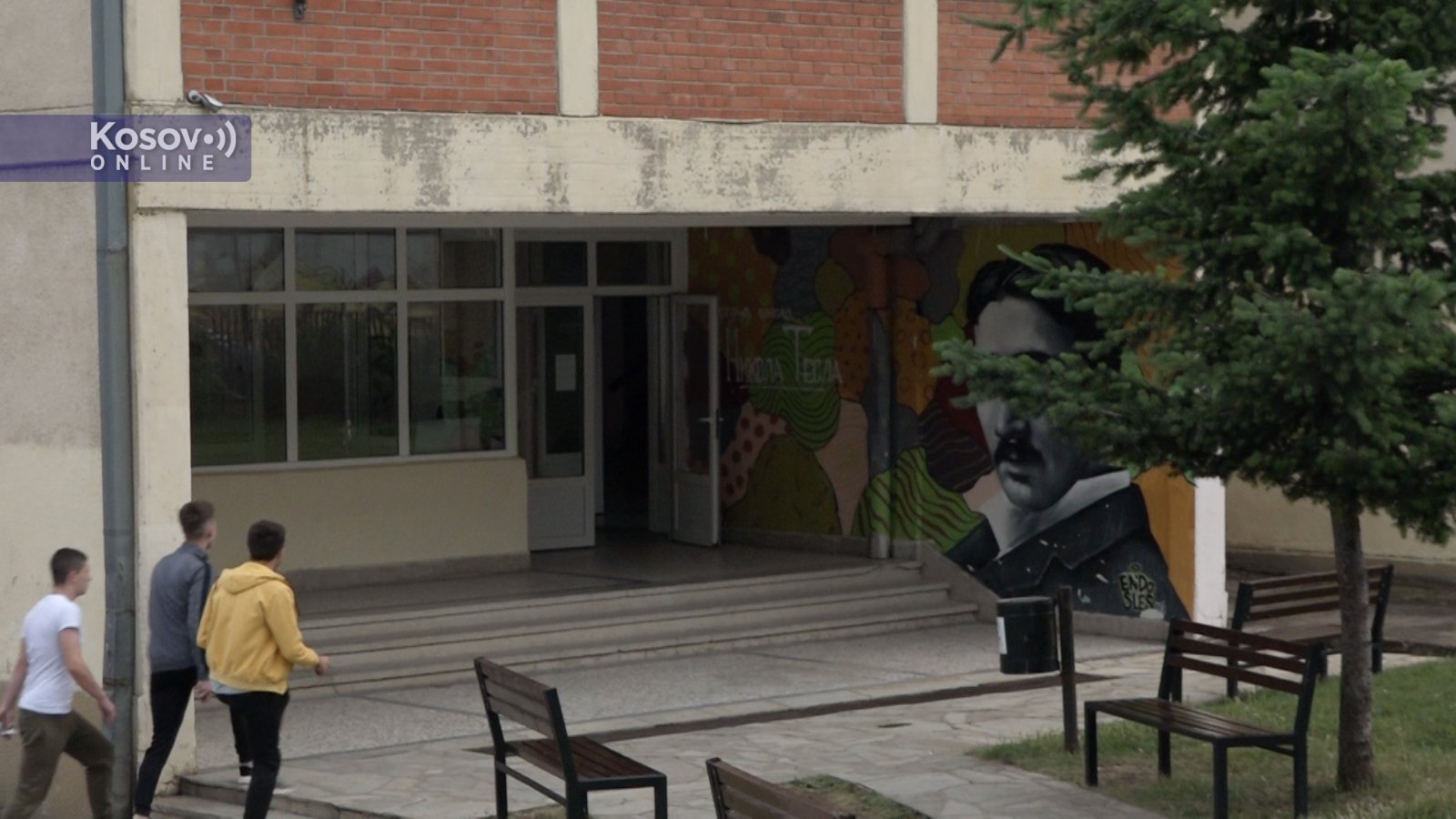 (Foto) Srednja škola Nikola Tesla u Leposaviću nudi brojne pogodnosti ...