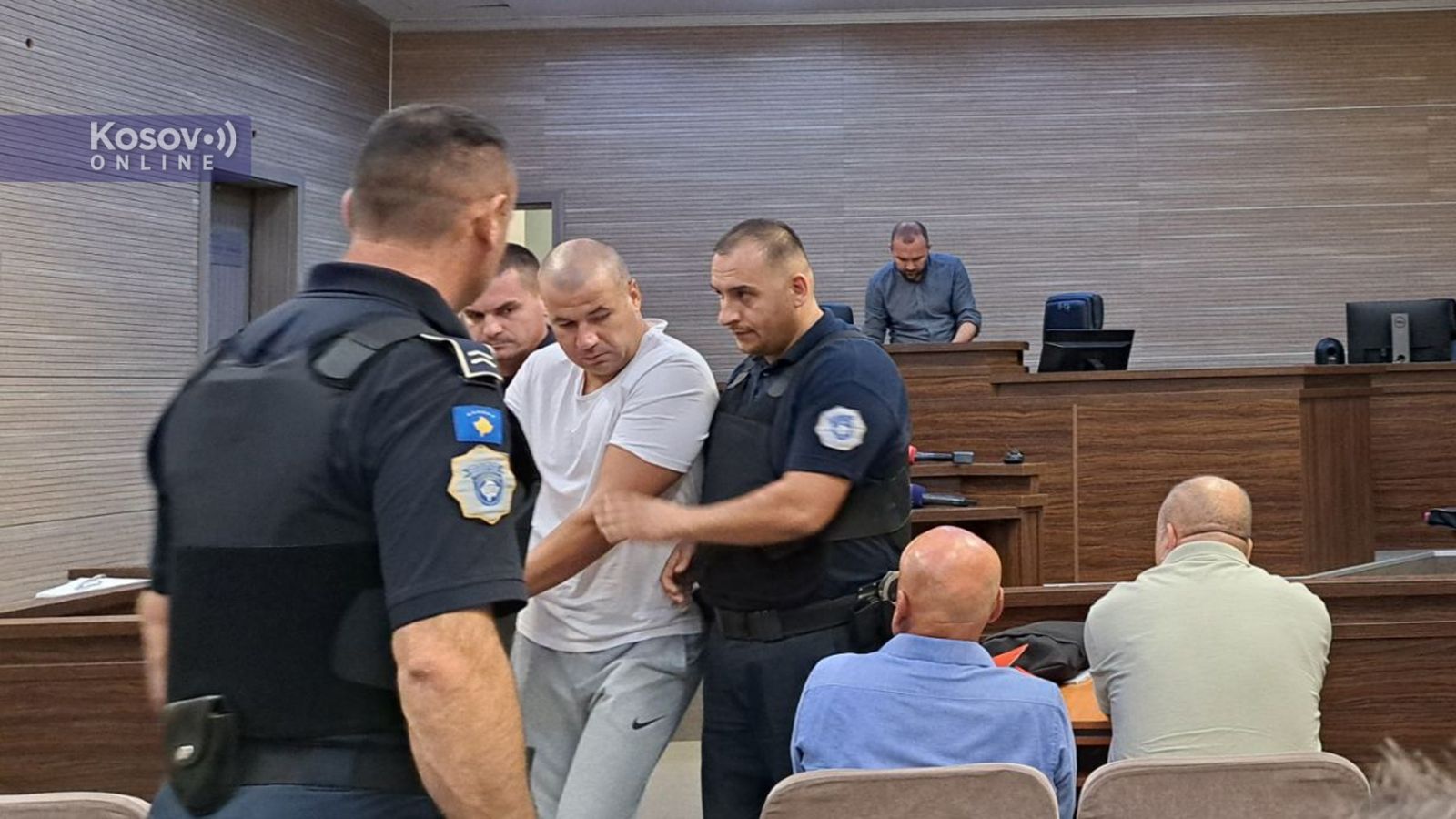 Počeo glavni pretres na suđenju četvorici Srba optuženim za terorizam ...