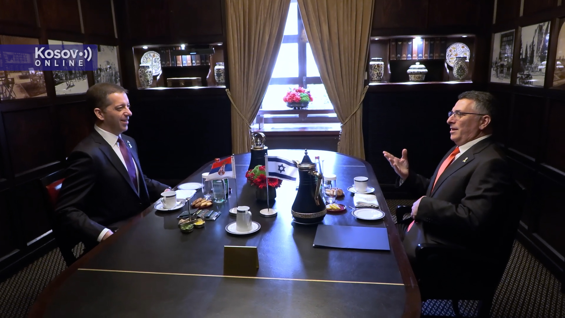 Đurić sa Sarom u Jerusalimu: Obavestio sam ga o stradanju srpskog ...