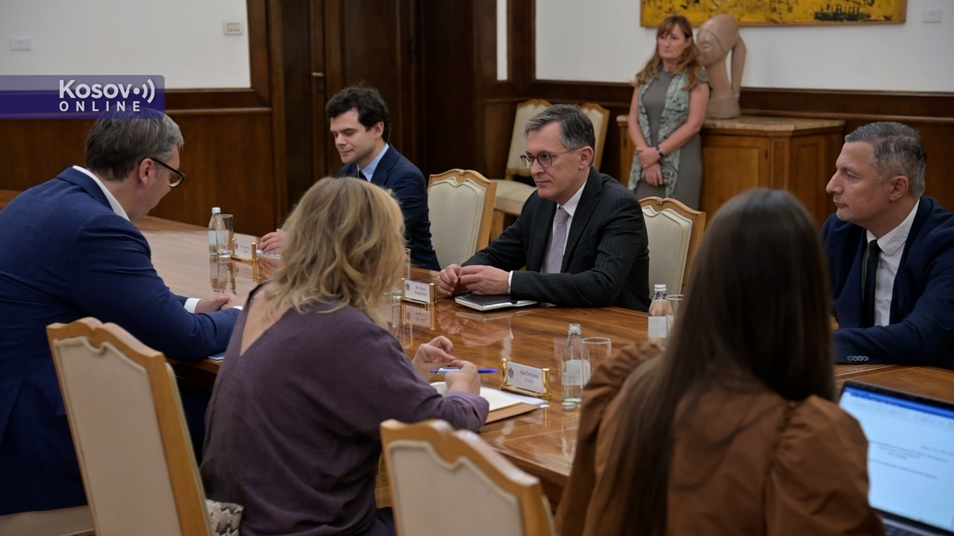 Vučić sa Rokfejem: EU da ubrza integraciju Zapadnog Balkana radi ...