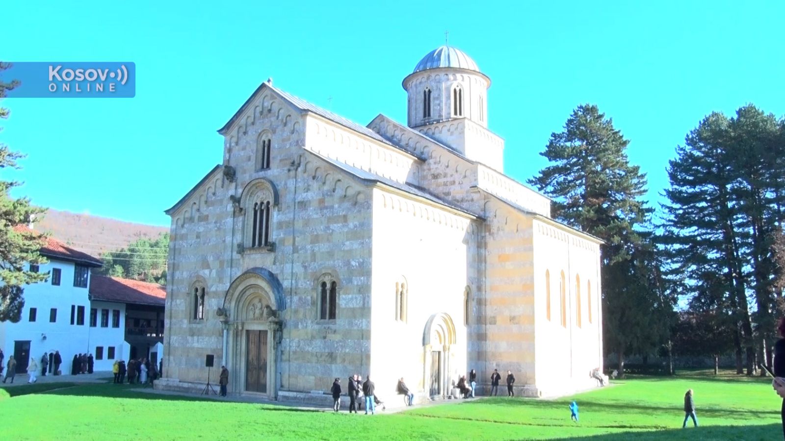 U manastiru Visoki Dečani obeležena ktitorska slava: Mesto sabiranja i ...