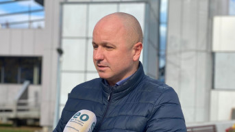 Ukaj: Objaviti tačke sporazuma o registarskim tablicama - Kosovo Online