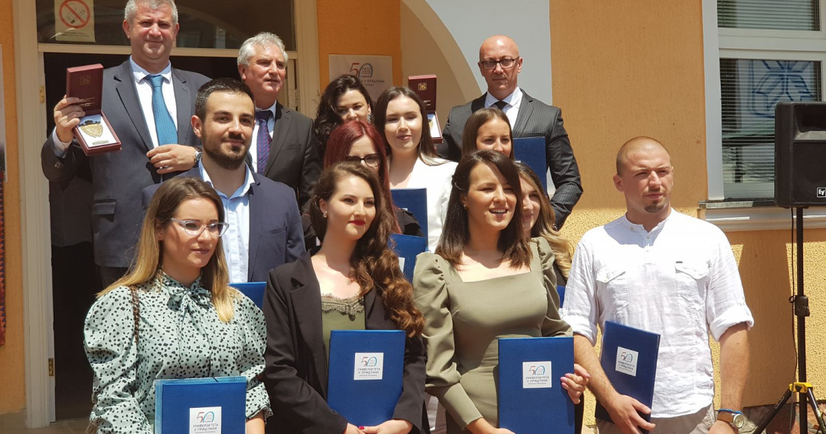 Svečanom sednicom i dodelom nagrada obeleženo 50 godina Prištinskog ...