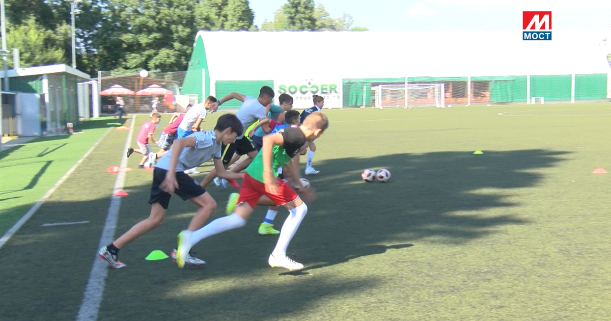 Mali fudbaleri sa Kosova u poseti FK Mali fudbaleri sa Kosova u poseti FK