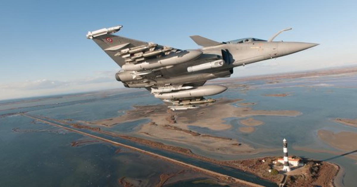 Stručnjaci: Kupovina 12 "rafala" od Francuske bila bi najozbiljnija u ...