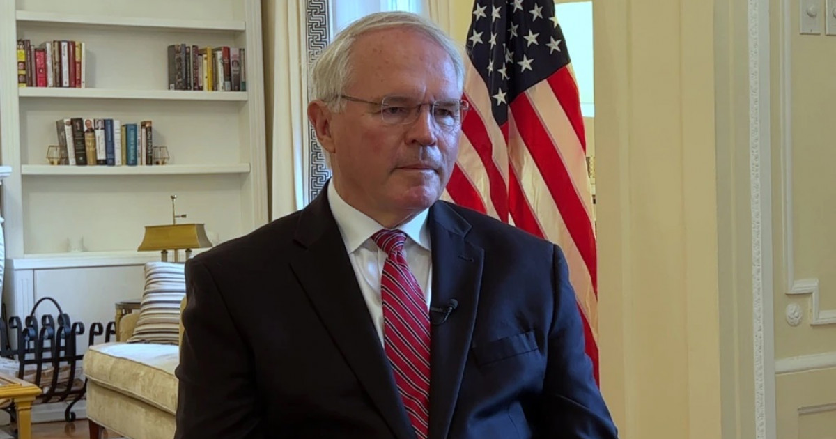 Hill: I understand that the barricades appeared as a form of protest ...
