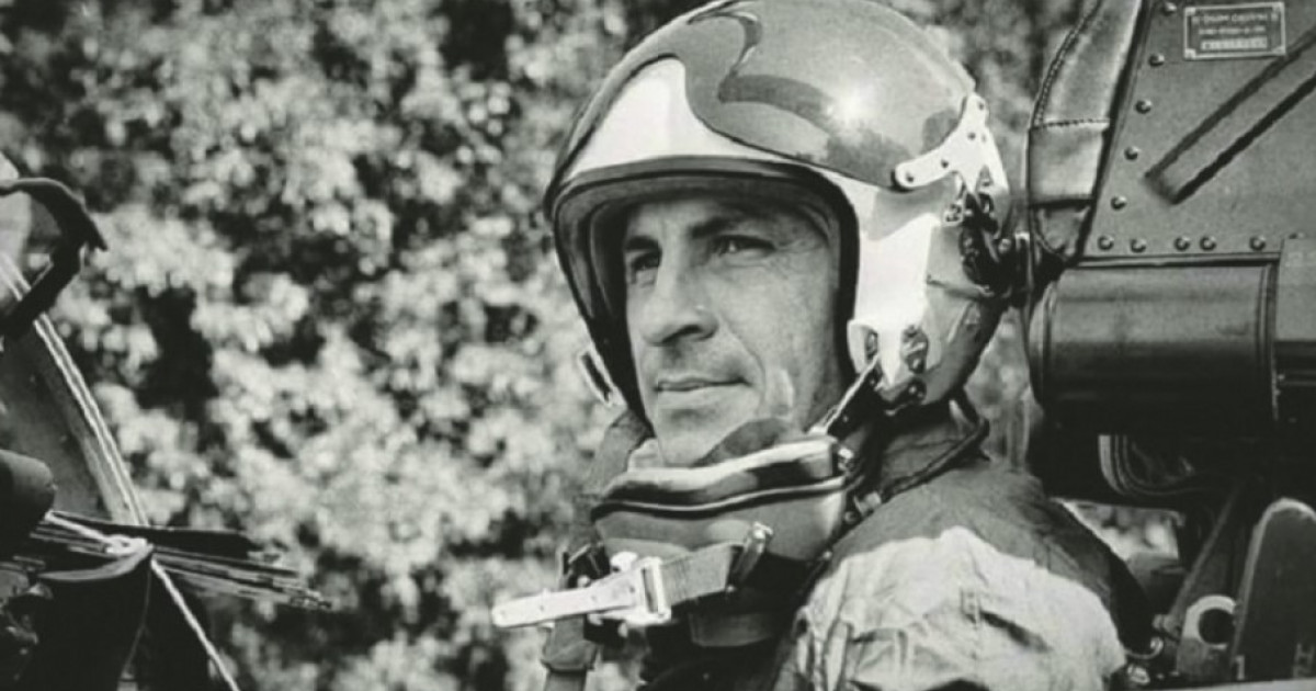 Na današnji dan pre 23 godine herojski poginuo pilot Milenko Pavlović ...