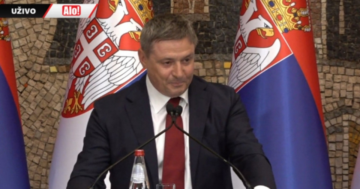 Stojković: Vidovdan nas stalno podseća koliko je važno da budemo tu ...