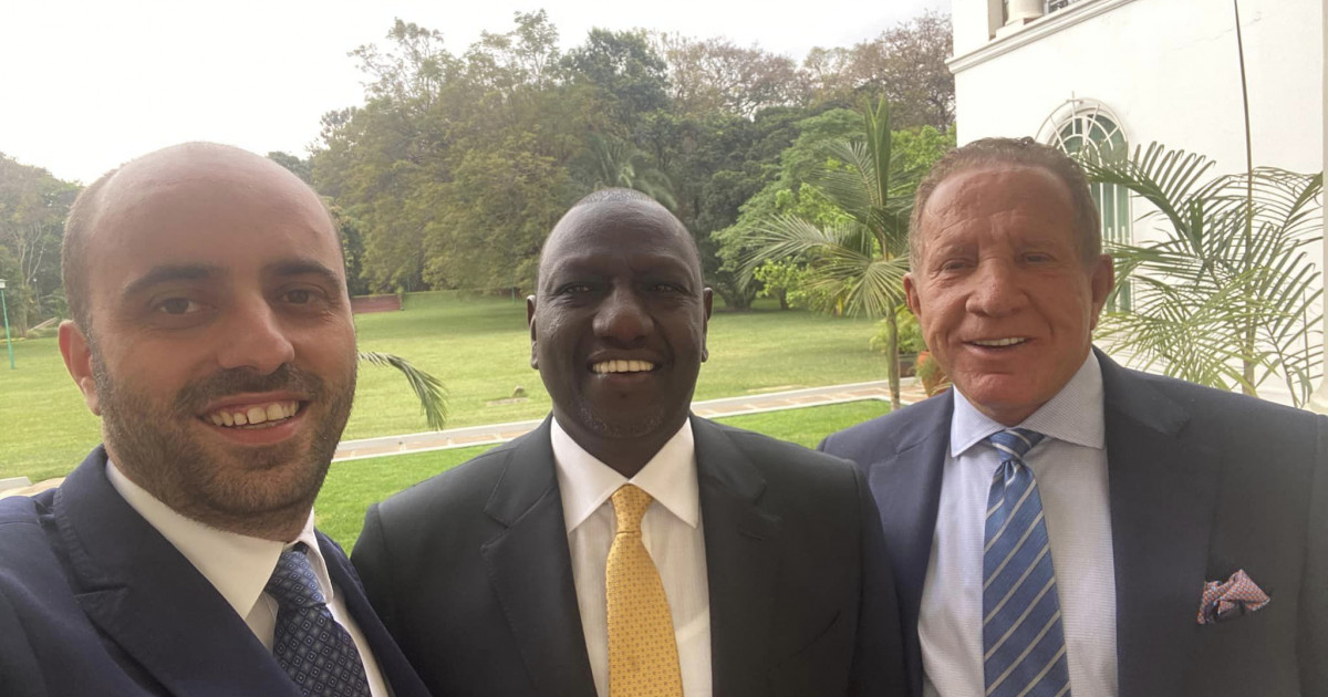 Pacoli na ručku kod novoizabranog predsednika Kenije - Kosovo Online