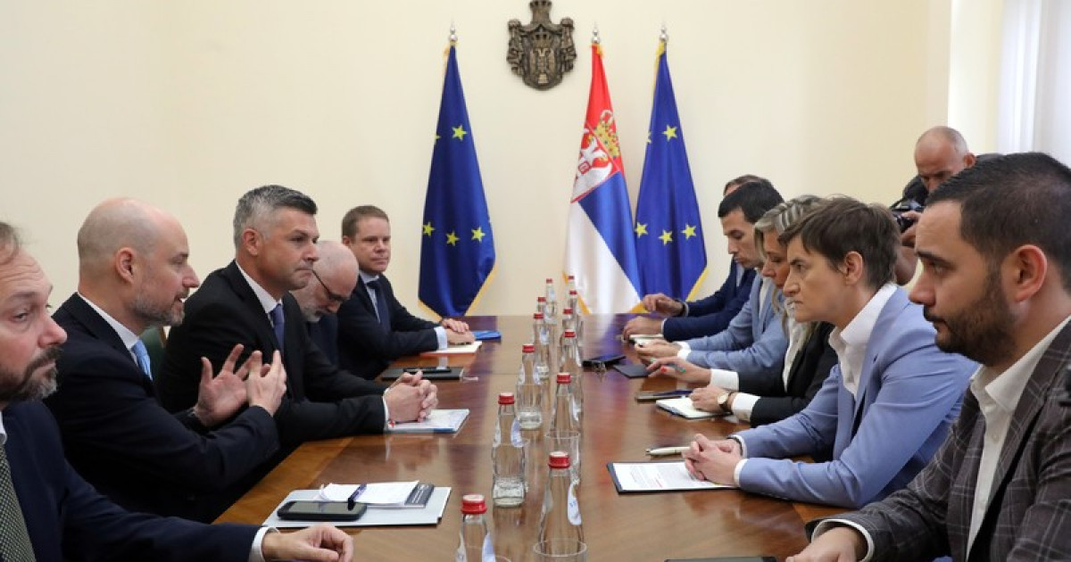 Brnabić sa Bilčikom: Srbija čvrsto stoji na evropskom putu - Kosovo Online