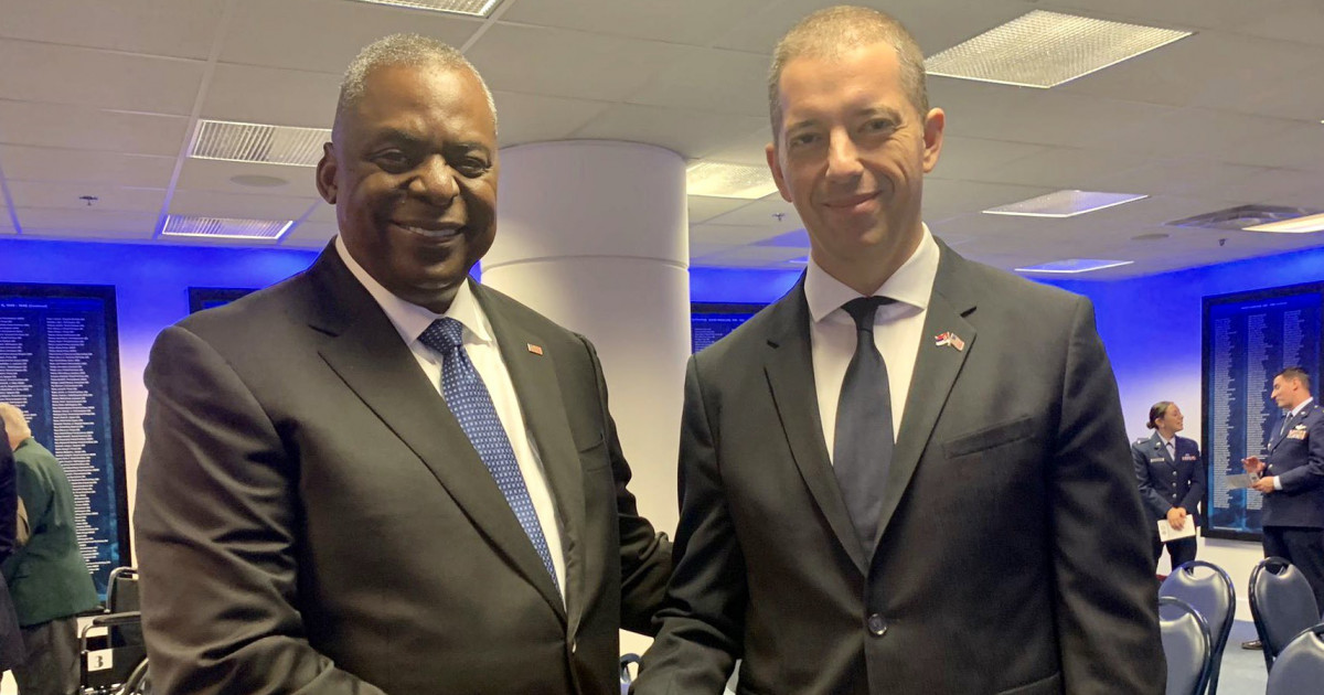 Đurić sa američkim sekretarom za odbranu o saradnji Srbije i SAD ...