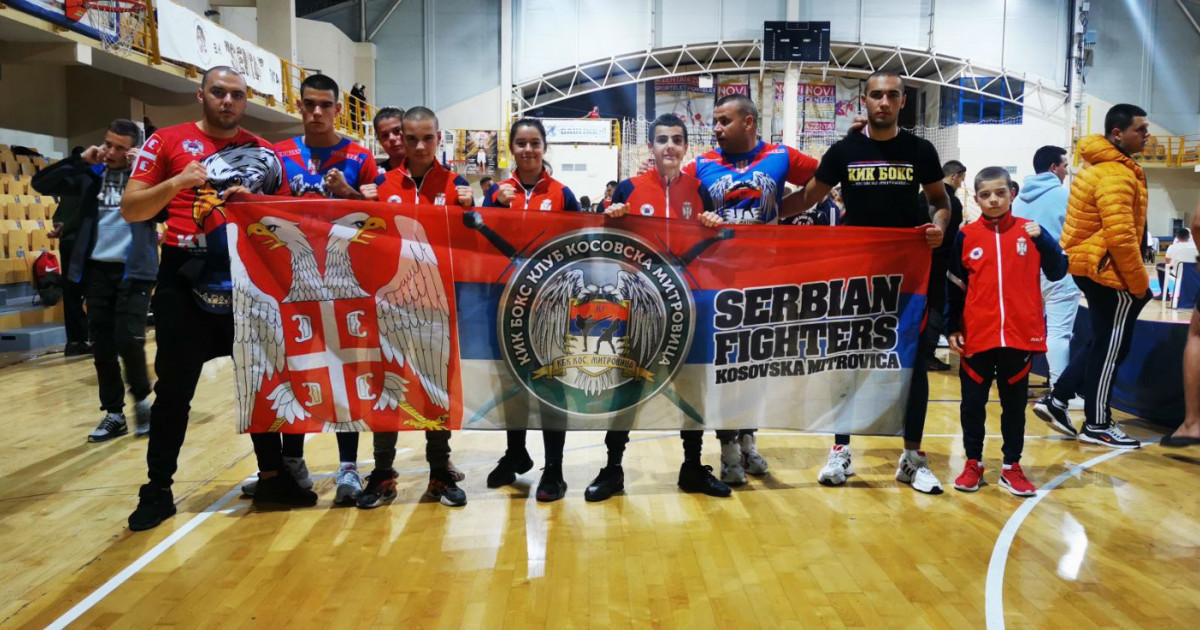 Dve zlatne, srebrna i bronzana medalja za Kik boks klub "Kosovska ...