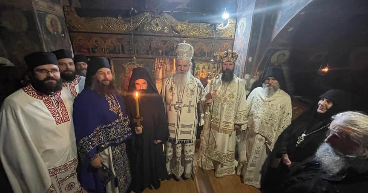 Vladika Teodosije danas služio liturgiju u Manastiru Crna Reka - Kosovo ...
