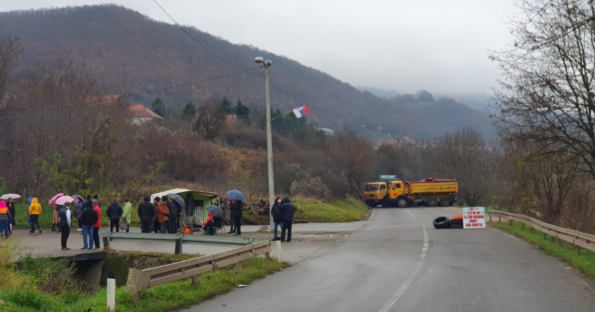 Detained Serbs - Pantic with his family, Trajkovic without therapy, a ...
