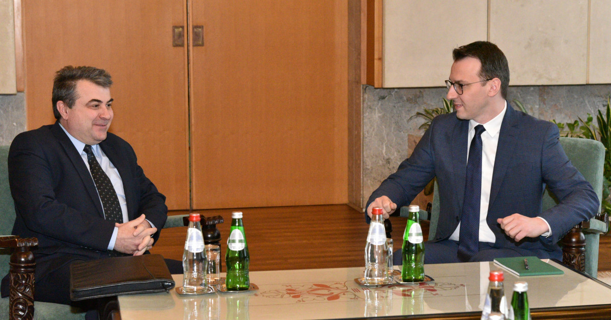 Petković sa Davidojuom o dijalogu Beograda i Prištine - Kosovo Online