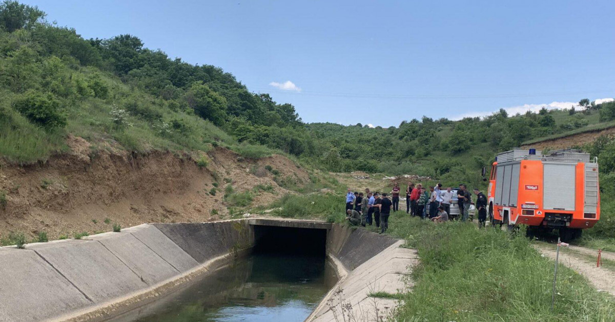 Vučitrn: Pronađeno beživotno telo četvorogodišnjeg deteta u kanalu Ibar ...