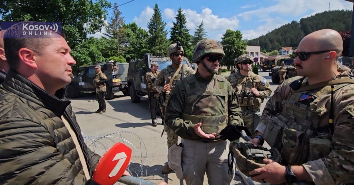 Todic with the commander of the American KFOR: Life is paralyzed; we ...