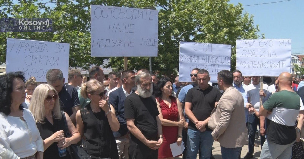 Više hiljada ljudi na protestu u Gračanici, iz Prištine stigla ...