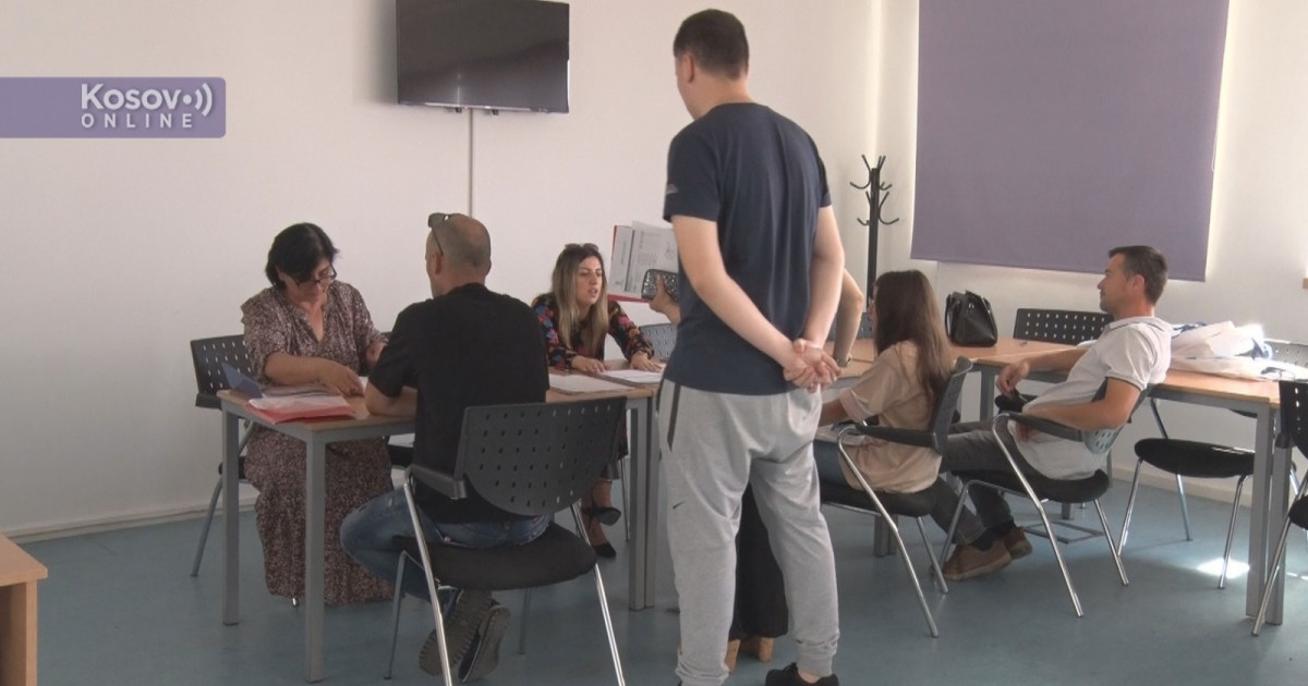 Laplje Selo: Počeo upis u srednje škole, najveće interesovanje učenika ...