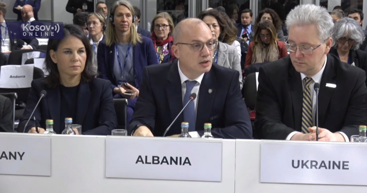 (Video) Hasani: I Kosovo treba da bude za stolom u Oebsu - Kosovo Online