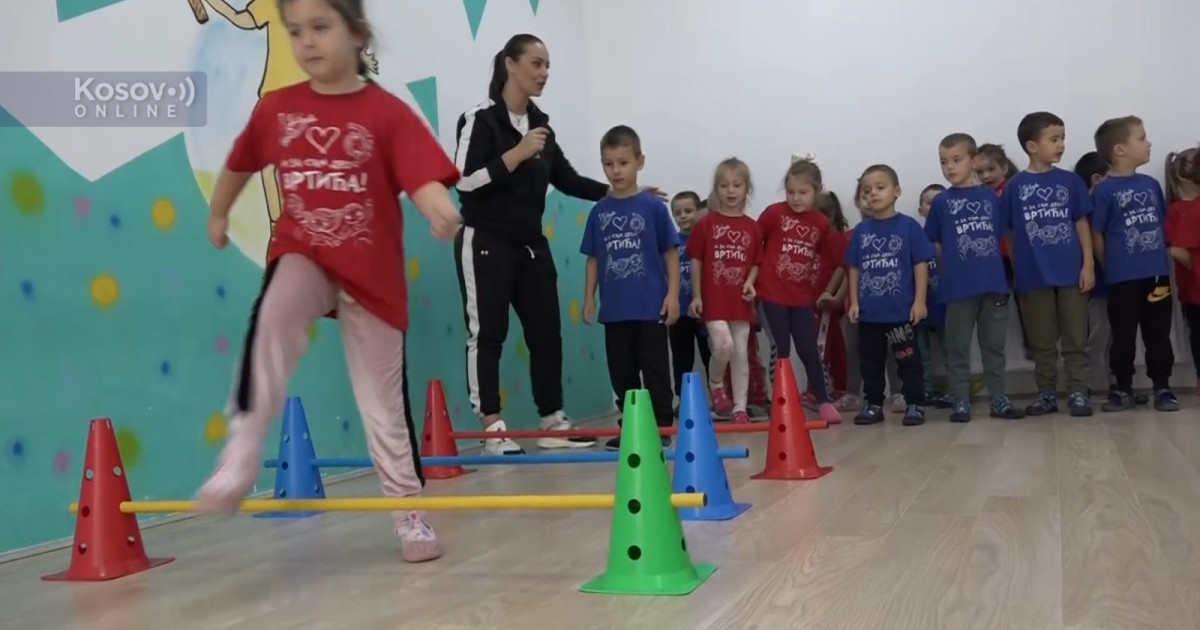 (Video) Severna Mitrovica: Održane "Mitrovdanske dečije igre" povodom ...