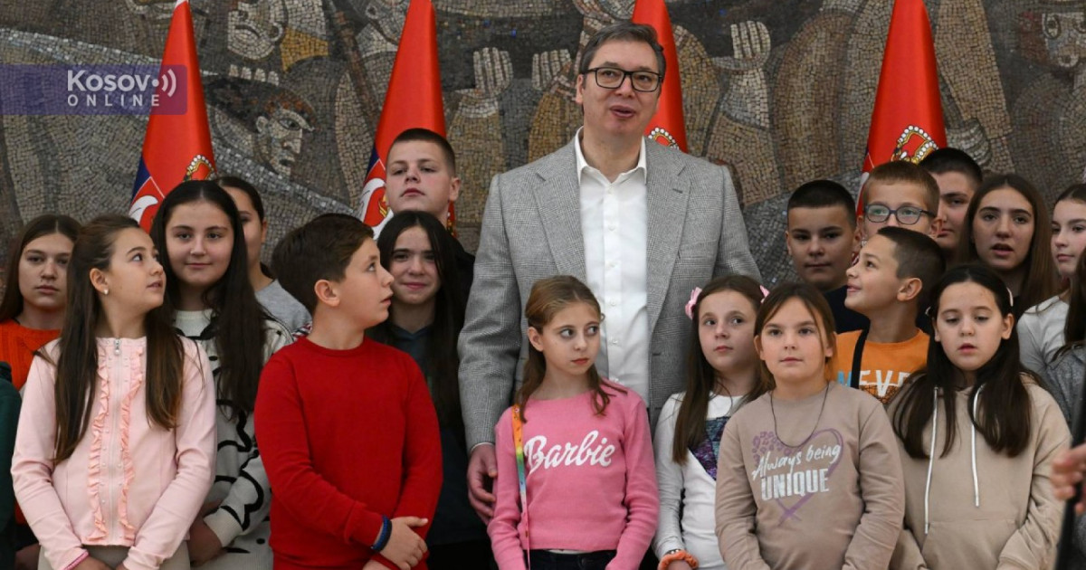 Vučić ugostio osnovce iz Zvečana: Imamo samo jednu zemlju, Srbiju ...