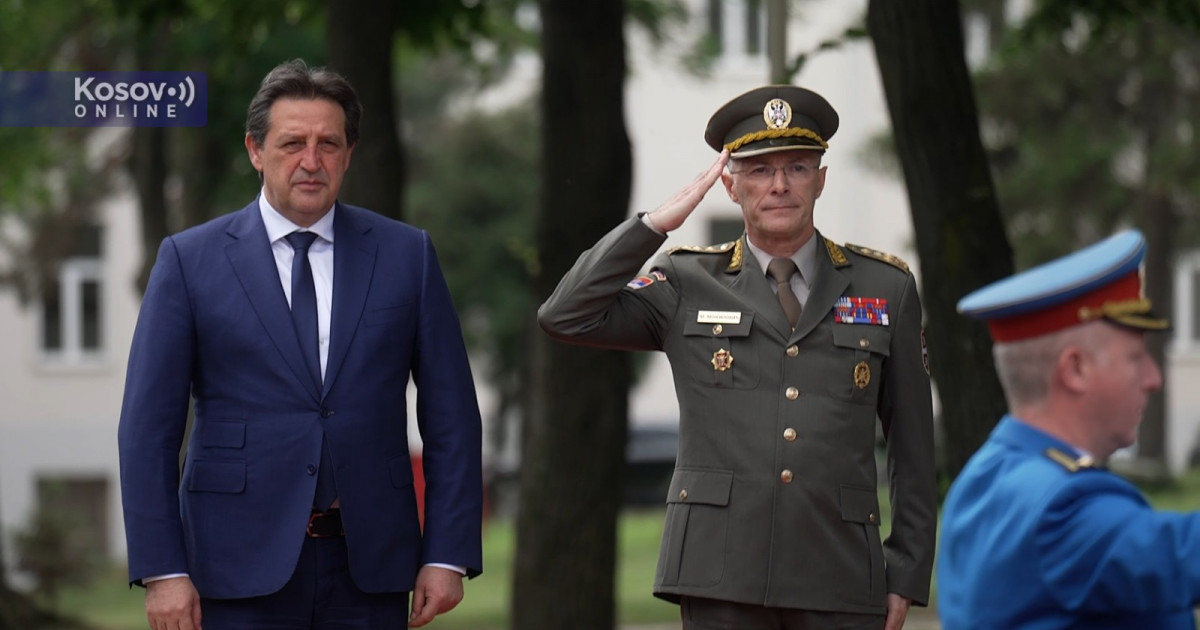 Gašić obišao Generalštab: U ovim izazovnim vremenima Vojska Srbije ...