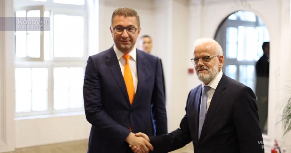 Mickoski preuzeo dužnost premijera Severne Makedonije - Kosovo Online