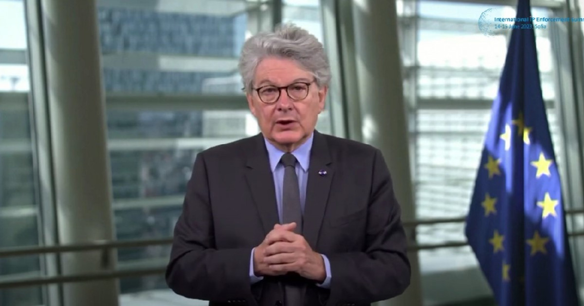 Evropski komesar Tijeri Breton podneo ostavku, optužio Fon der Lajen za ...