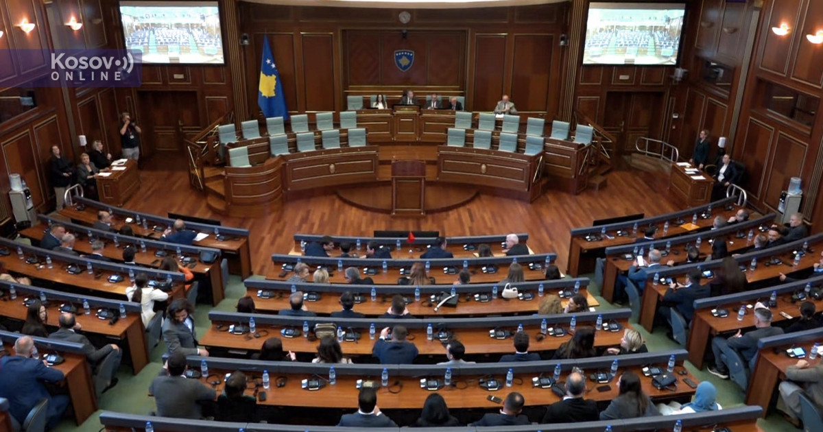 Stručnjaci: Ozbiljne posledice ako se ne sprovede odluka Ustavnog suda - Kosovo Online