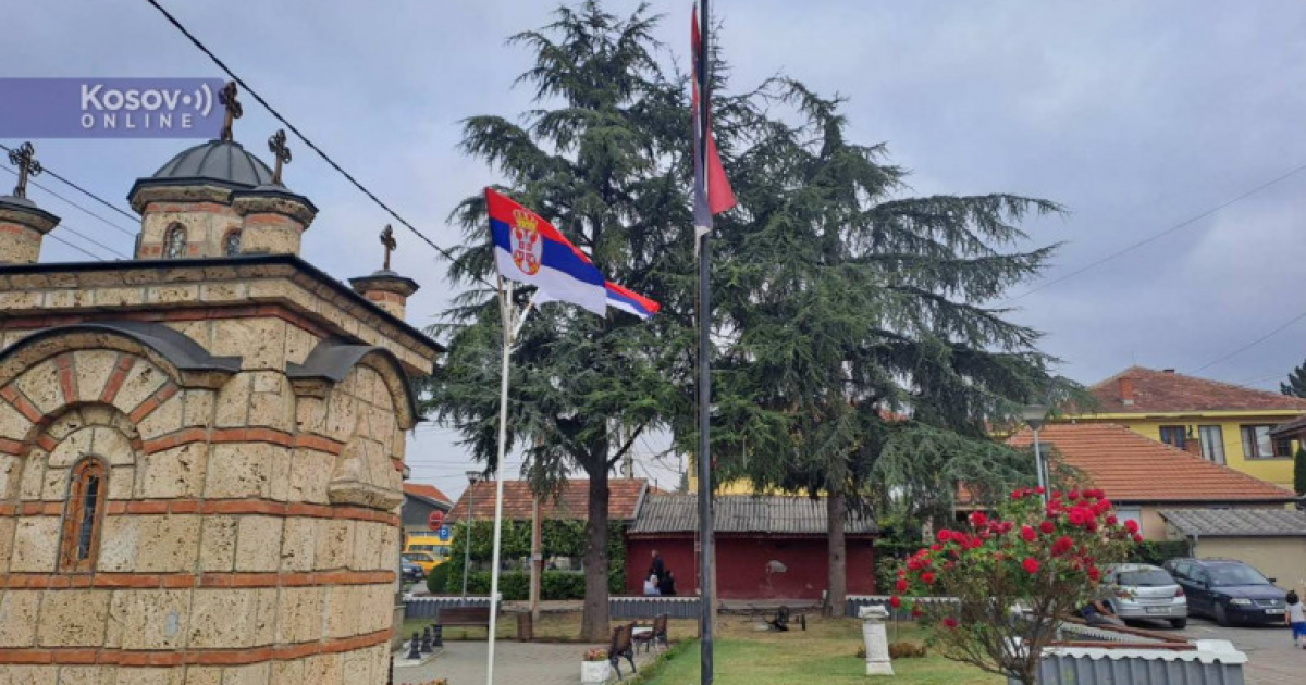 The Serbian tricolor on trial: Which flags disturb public order in ...