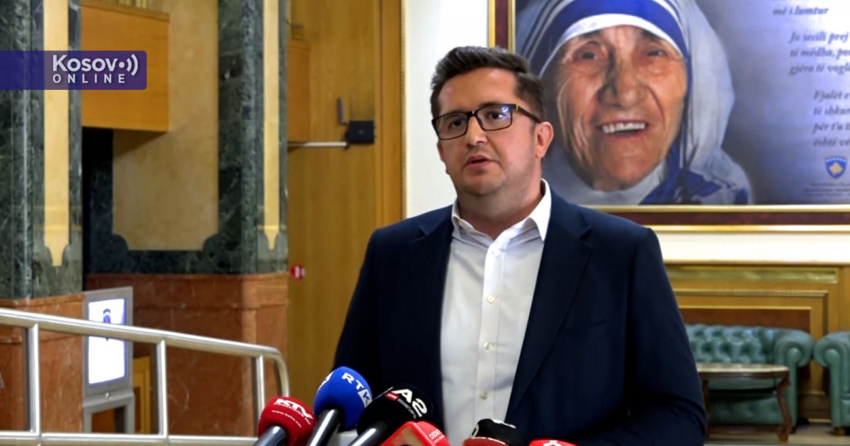 Mustafa: Vlada jedinstva može izvući Kosovo iz blokade, DSK ne ...